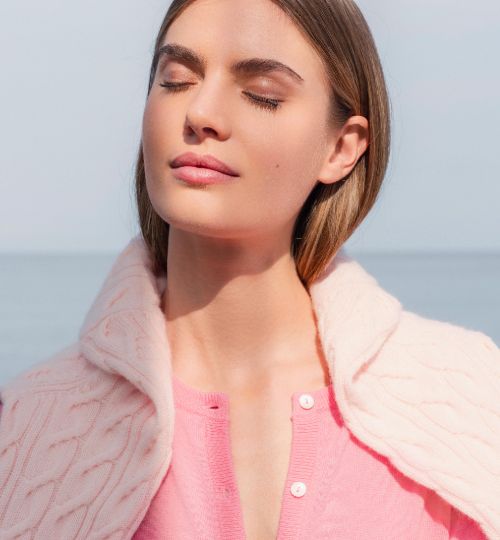 Luxury Cashmere Clothing and Accessories | N.Peal